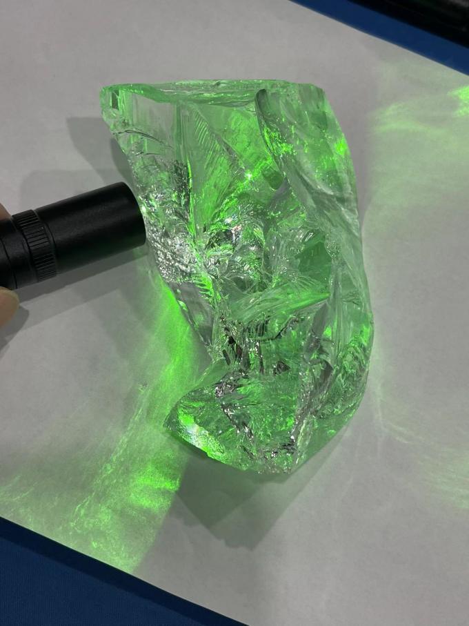 Lab Created Green YAG Single Crystal High Purity For Optical Windows ...